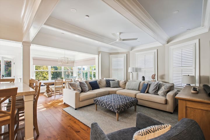 Downtown Annapolis Duke's House - Annapolis, MD