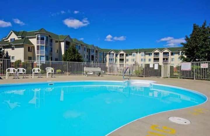 Furnished Close To College/beach - Kelowna