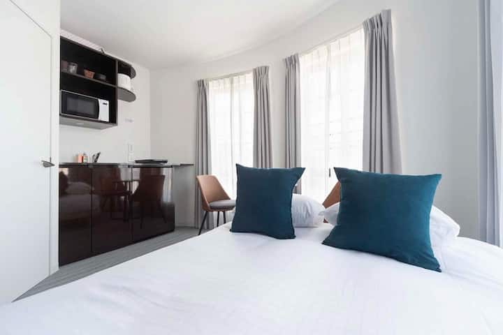 5 Minutes Walk From Meidaimae Station/d01 - Tokyo