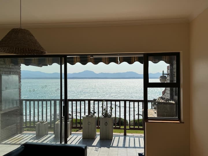 Beacon Point On Point - Mossel Bay