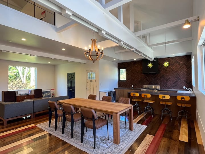 バイロンベイカフェ隣接フルリノベーションアートハウスサウナと水風呂付ニセコ東山スキー場まで2分好立地 - Niseko