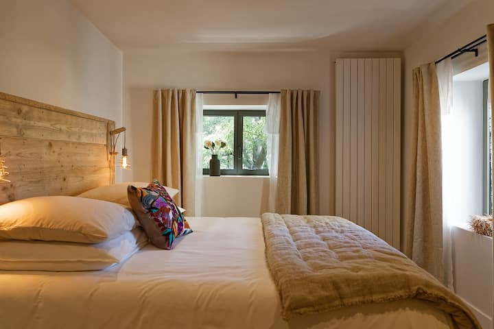 Suite Romantique Vue Alpilles - Eygalières