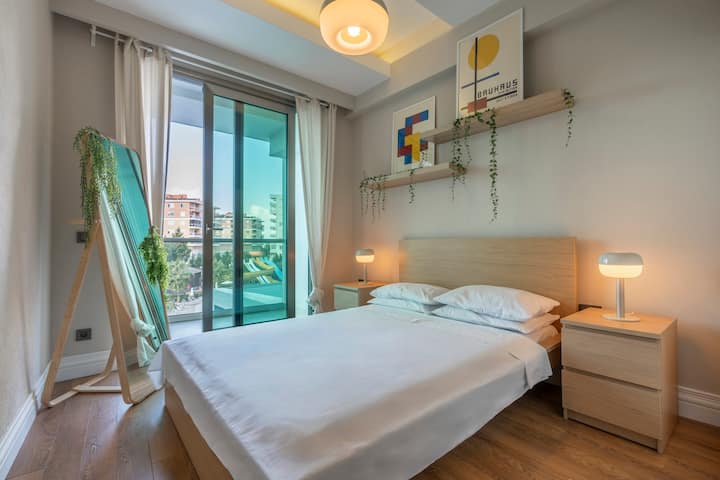 Cozy 1-bed Free Pool, Spa, Fitness & Beach Access - Lara Beach
