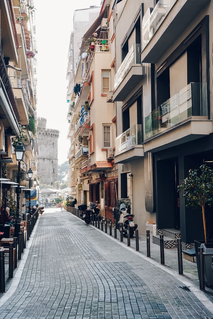 Pillow Family Room - White Tower View - Thessaloniki