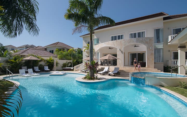 Luxurious 6 Bedroom Royal Villa - Puerto Plata