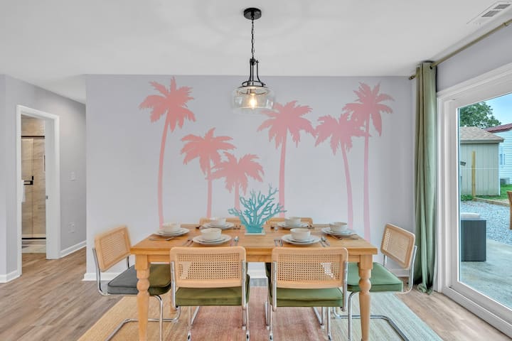 Cozy Winter Stay | Beach Bliss | Coastal Vibes - Norfolk, VA