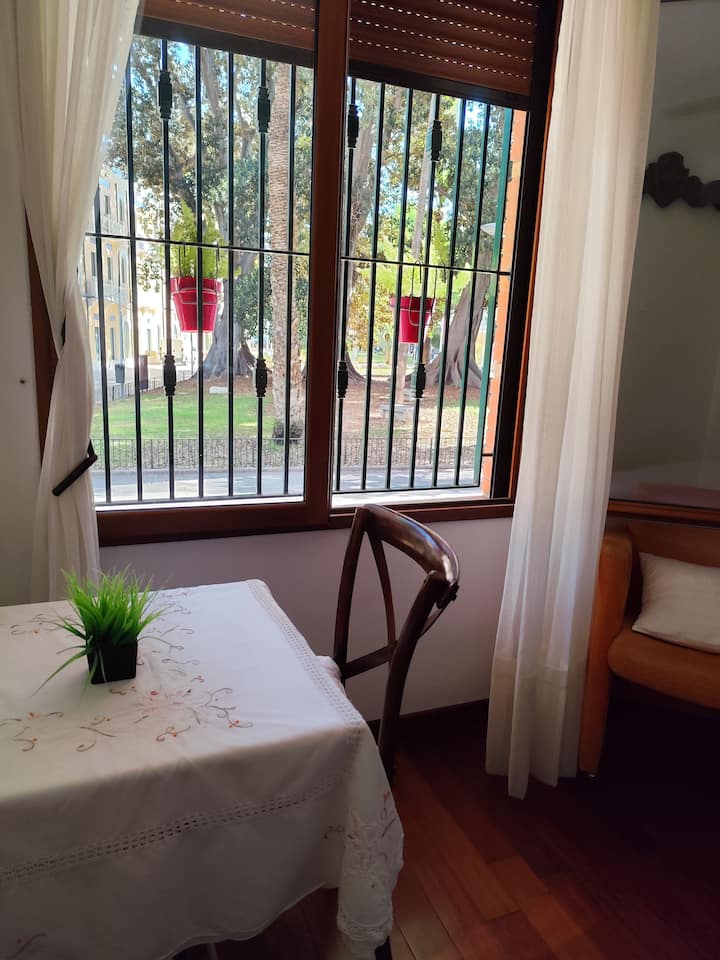 Dormitorio Encantador. Céntrico. - Murcia