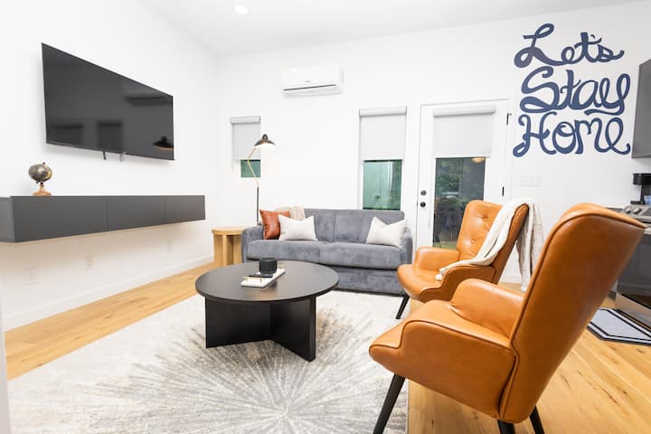 Sokno Townhouse W/rooftop ~ 1 Mile To Campus & Dt - Knoxville