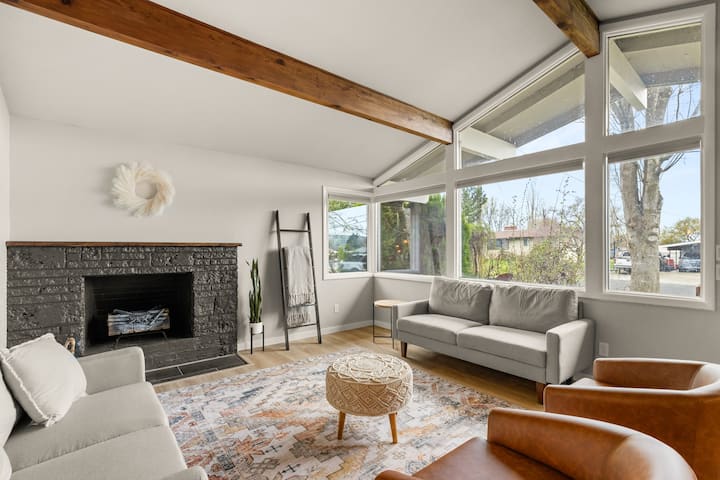 Cozy, Boho Themed Home! - Lewiston, ID