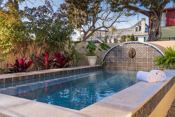 Casita De Aviles With Private Pool - St. Augustine, FL