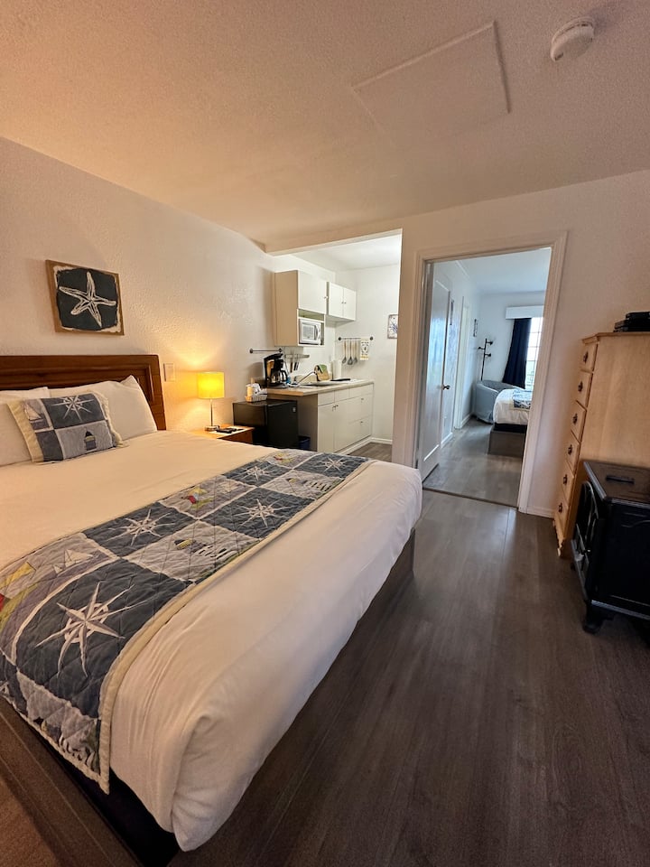 Two Queen Suite W/oceanfront - Yachats, OR