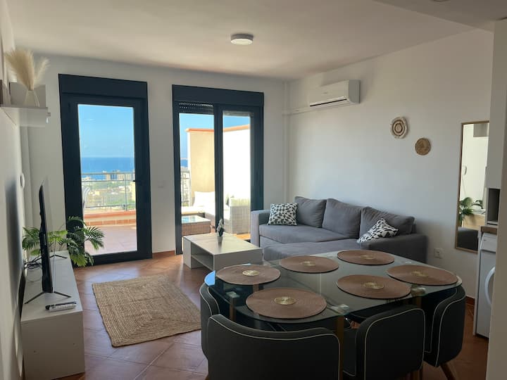 Dúplex Con Terraza Y Vistas - Aguadulce