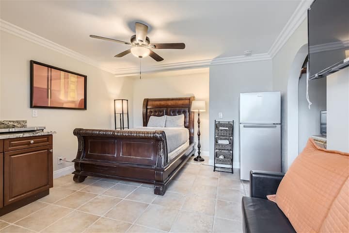 Cozy Guest Suite Villa #3-close To Strip - Las Vegas, NV