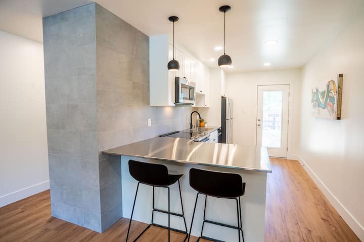 Gold #6~reimagined Modern Space - Redding, CA