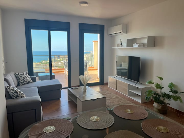 Dúplex Con Terraza Y Vistas - Aguadulce