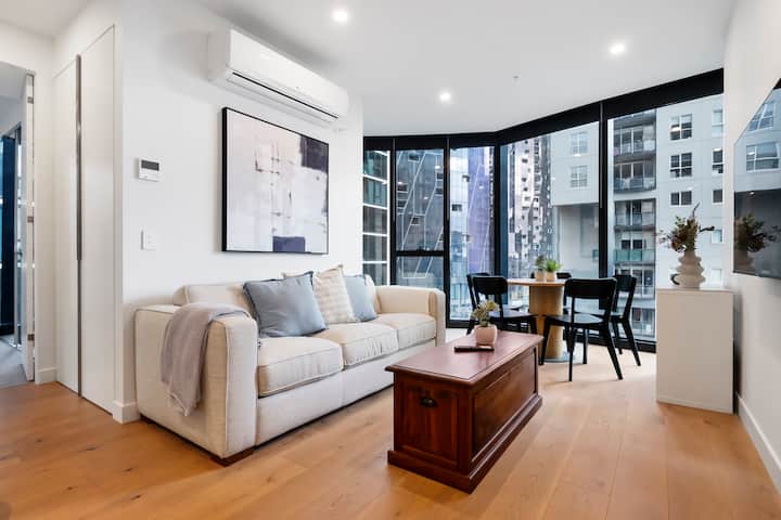 Modern Cbd Apt 100m Fr Parkland W Pool, Gym & Wifi - Williamstown