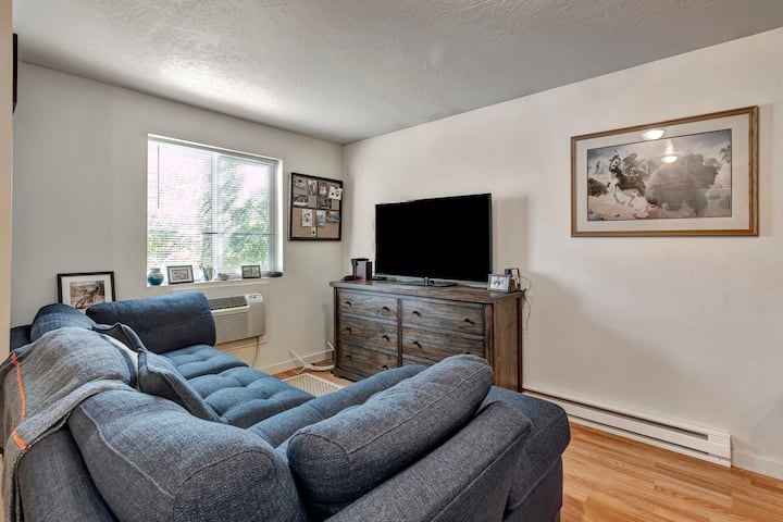 Charming Central Studio Getaway - Missoula, MT