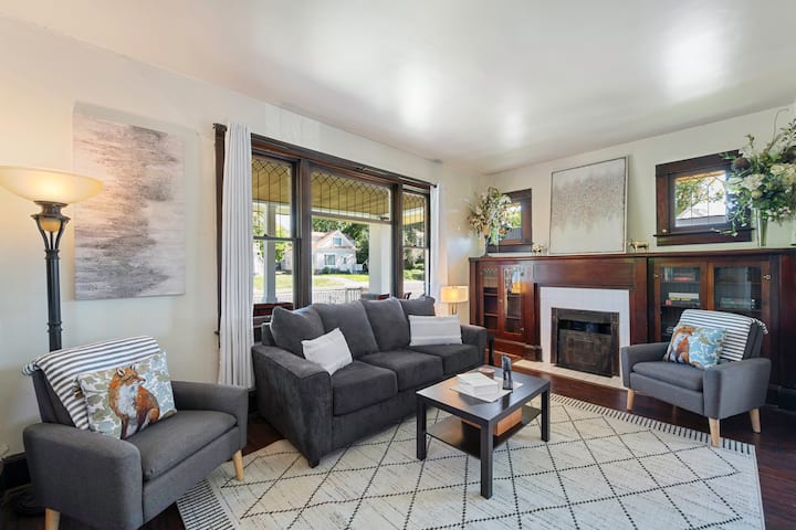 Amazing Location Near Mountains, Exploring, & Fun! - Salt Lake City, UT