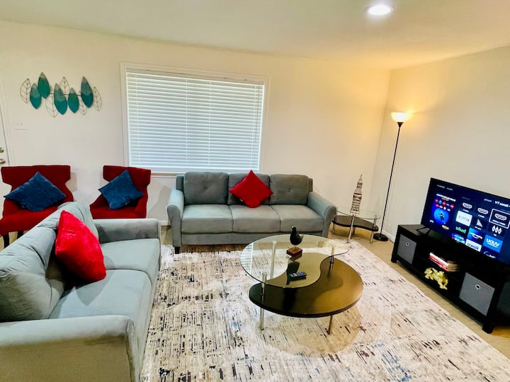 House Free Parking, 3bed & Crib - The Woodlands, TX