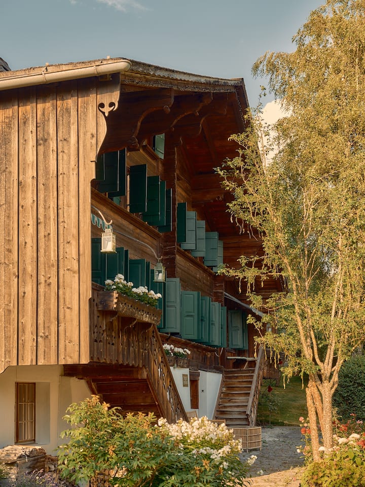 Luxury Chalet In Saanen - Gstaad