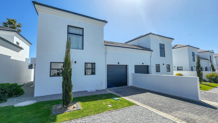 10 Seaview Close, Shelley Point - Saint Helena Bay