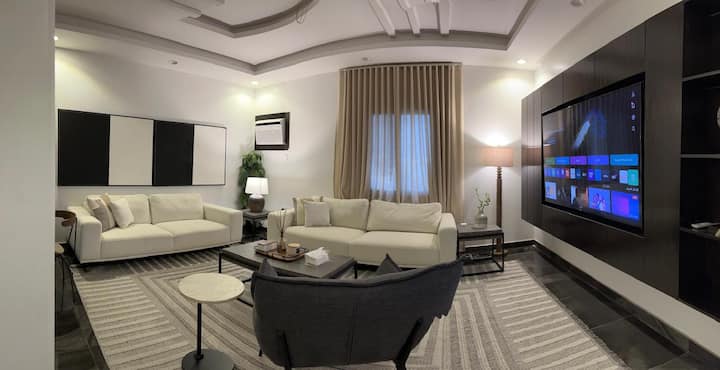 شقة بدخول ذكي  الزهرة موقع مميز - Jeddah