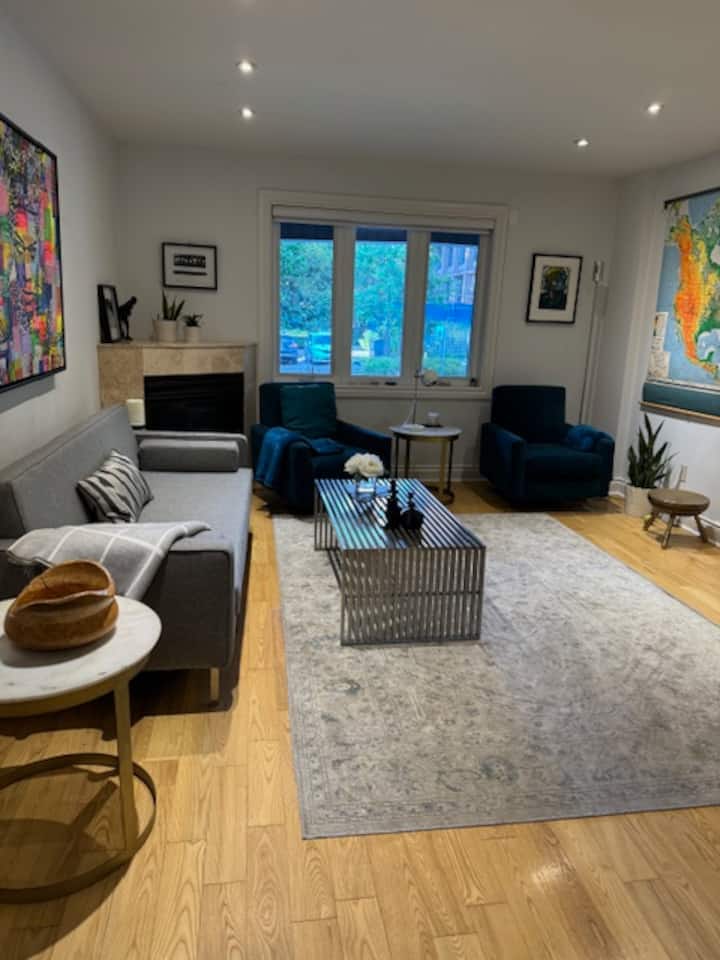 Executive Four Bedroom Home. - Toronto