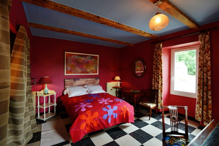 La Chambre Rose - La Couvertoirade