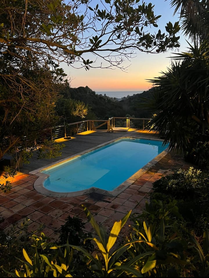 Villa Rénovée, Piscine Vue Mer, Clim, Chargeur Ve - Sainte-Maxime