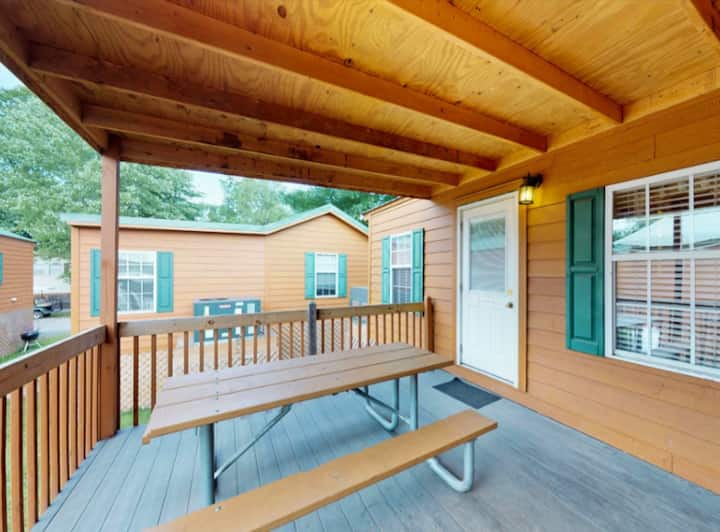 Tv Cabin Vil02 - Northumberland, PA