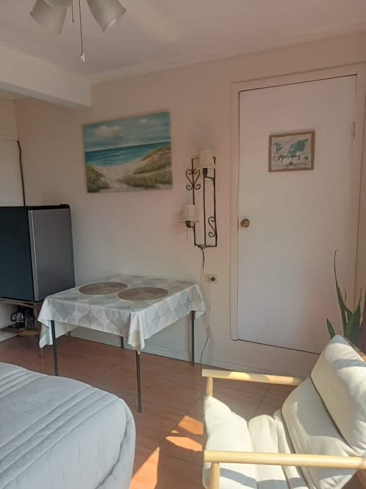 Cuarto En El Centro De Ensenada - Ensenada