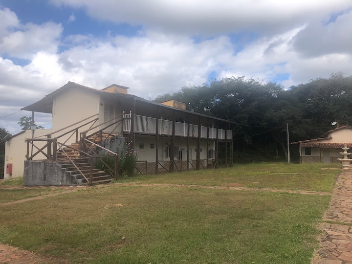 Sitio Alojamento 4 Quartos Com Banheiro - Itabirito