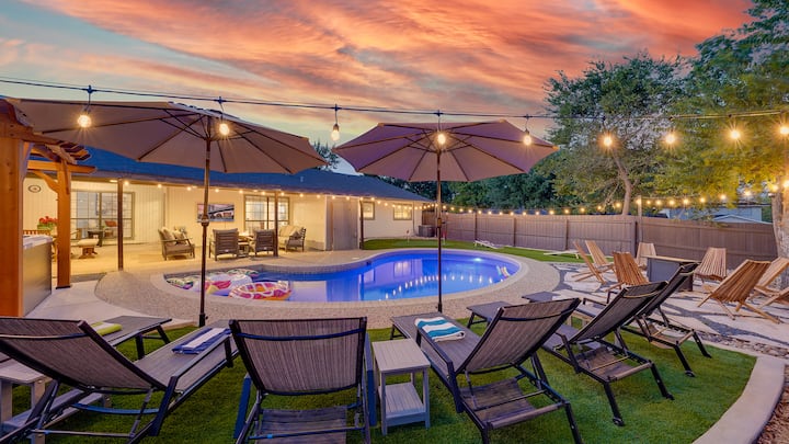 Paradise Pool | Firepit | Hottub | Mini Golf I Bbq - Universal City, TX