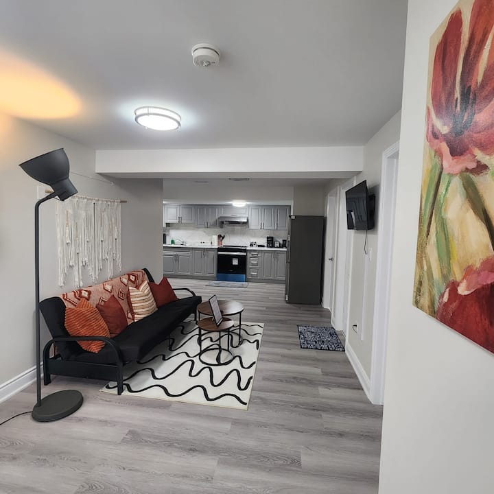 Cozy Hideaway - Welland