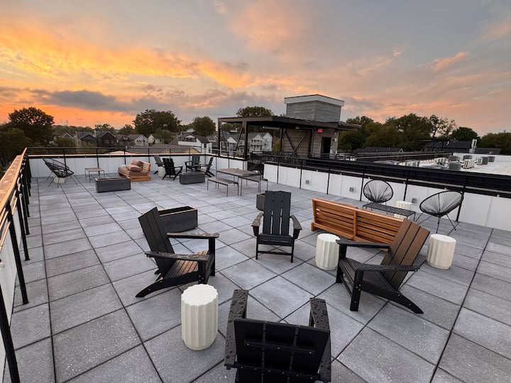 Cozy East Nashville Condo With Rooftop Deck Access - Nashville, TN