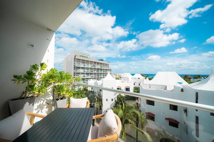 4th Floor 2 Bedroom Apartment - Playa del Carmen
