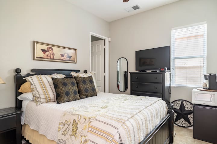 Casita Detached From Home/courtyard - Indio, CA