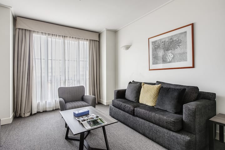 Serene Pool Oasis 1br Near Mcg & Rod Laver Arena - Melbourne