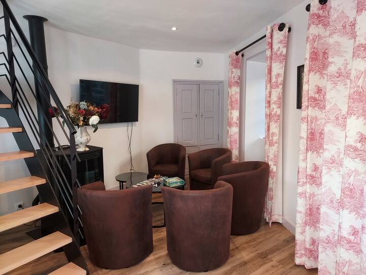 Gîte Bienveillant Au Coeur De Polignac - Brives-Charensac