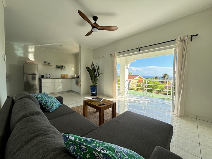 Bulado | Stylish 2p Apt | Cozy Interior Ocean View - Curaçao