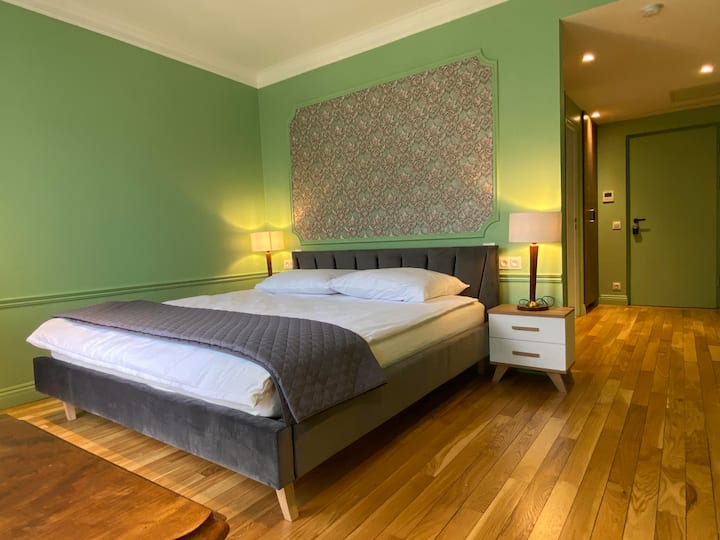 505-balcony Suite In Central Paris, Louvre-marais - Paris