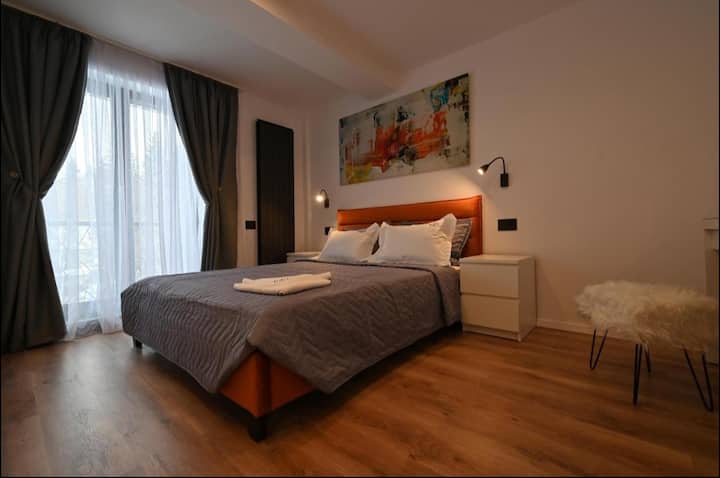 Stylish Studio, Pet Friendly - Predeal