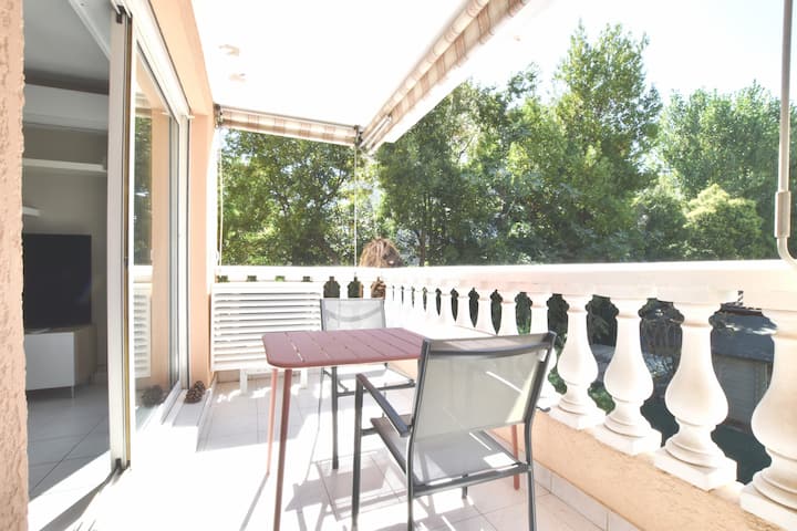 F2 Au Calme Belle Vue Terrasse + Stationnement - Saint-Raphaël