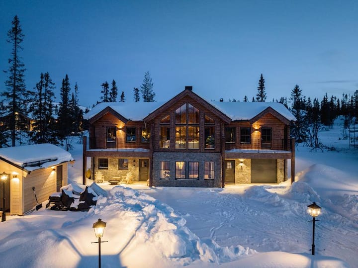Modern Ski-lodge I Vemdalsskalet - Sweden