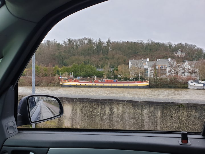 Logement Atypique Rivière Oise. - Chantilly