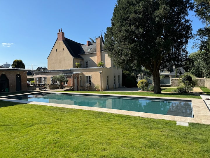 Très Bel Appartement Indépendant De Type 2 - Laval