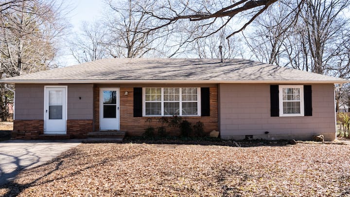 Indie Vibe 3 Br Minutes To Ecu - Ada, OK