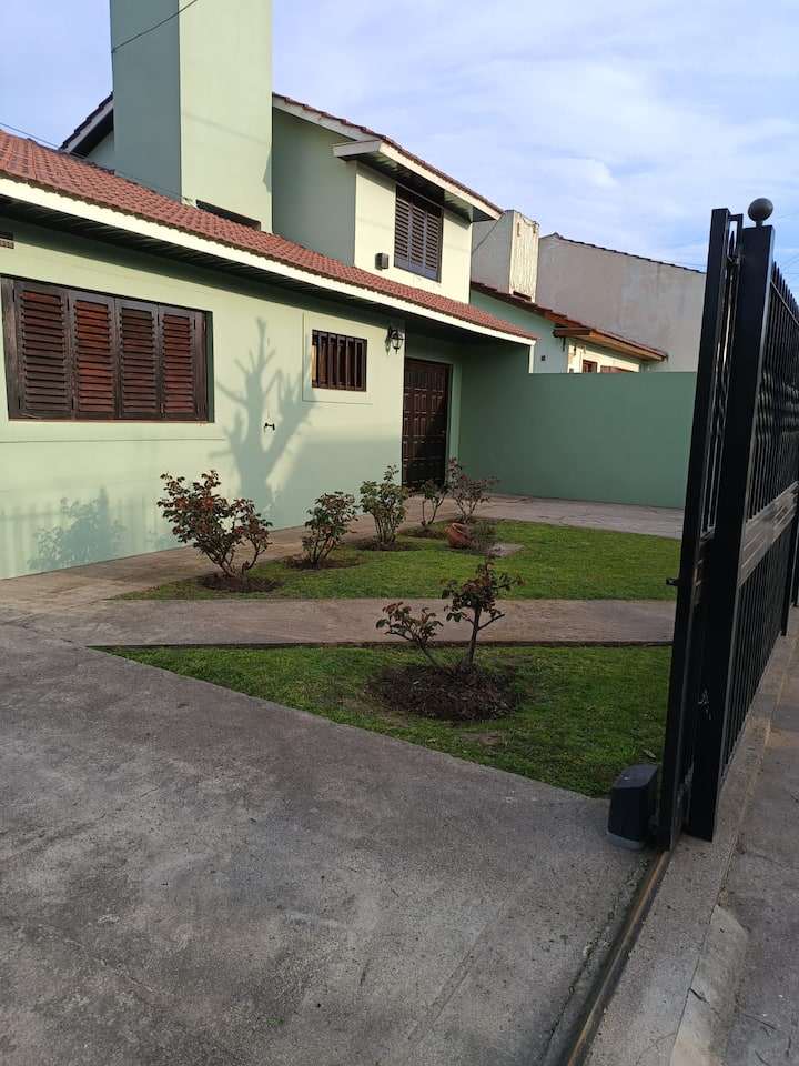 Casa En Mar Del Plata (Caisamar) - Mar del Plata