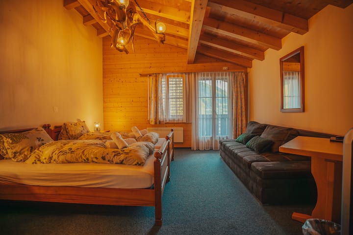 Lake View Double Room No. 4 - Brienz