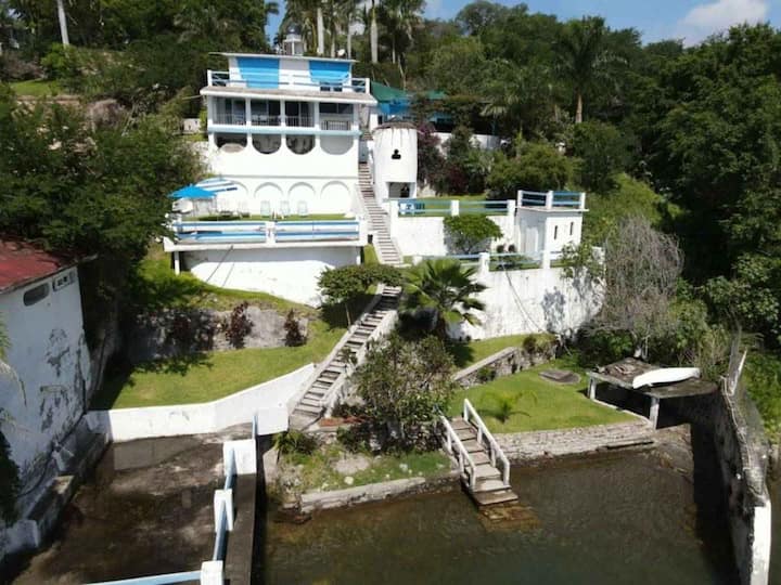 Luna Azul En Tequesquitengo - Tequesquitengo